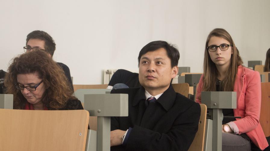 International Day? ∙ MCT